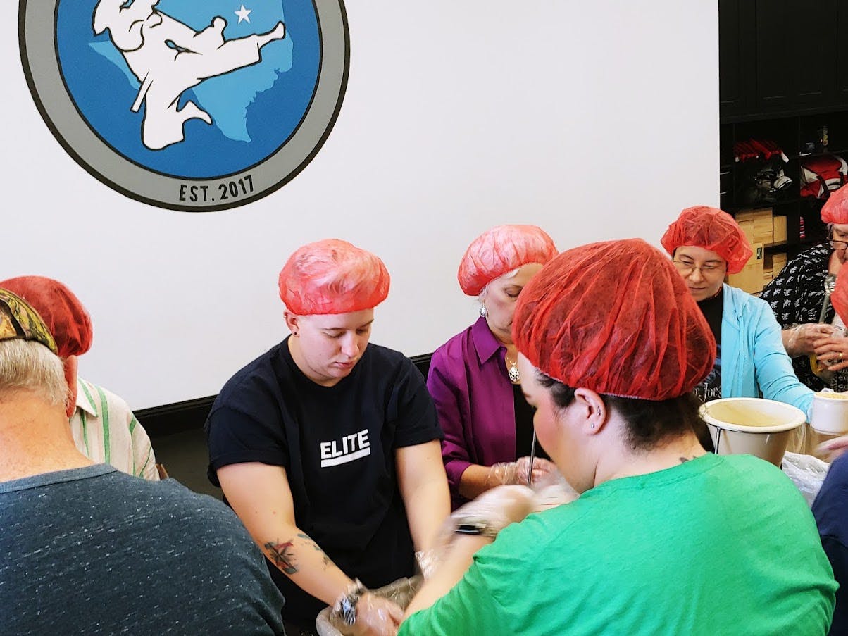 A Texas Family Packages Meals to Fight World Hunger - Rise Against Hunger